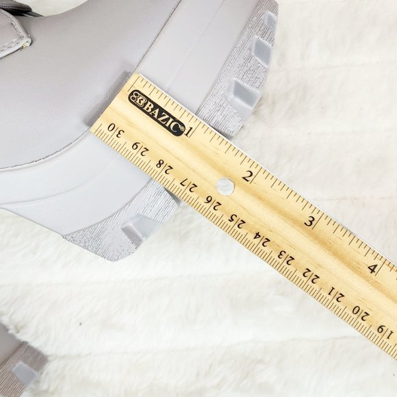 Cape Robbin | Shoes | Secrets Gray Light Weight Chunky Platform Heel ...